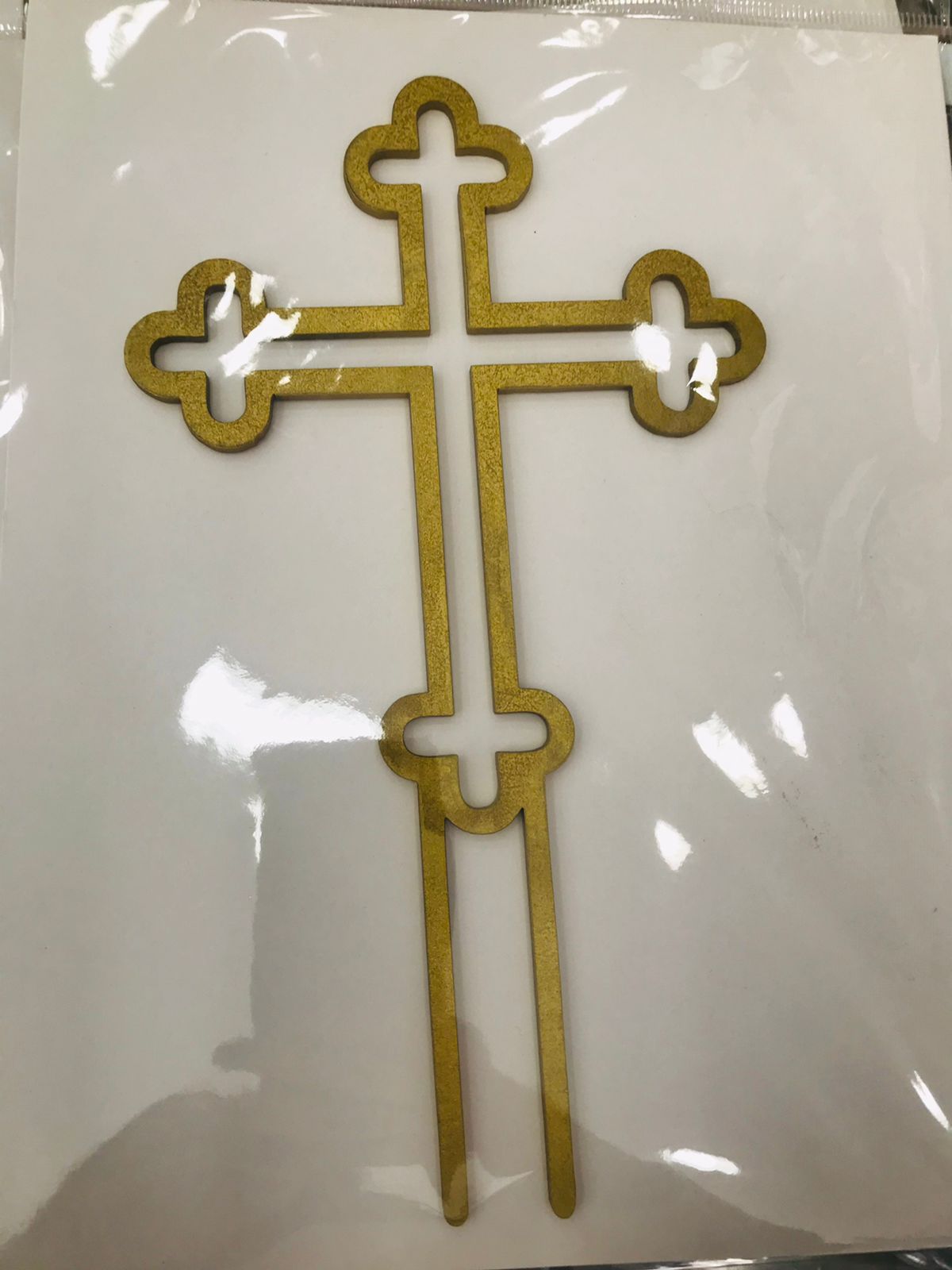 Cake Topper Dorado Cruz – Bakers Depot